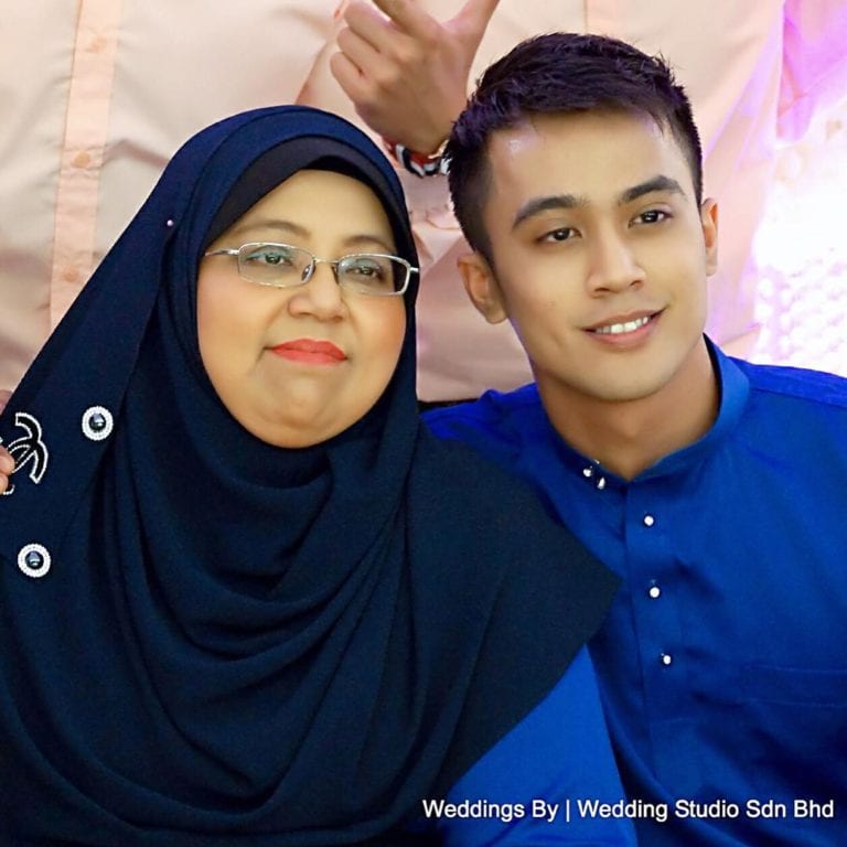 Sekian Lama Menyepi Di Laman Sosial, Ibu Titip Doa Buat Aliff Aziz ...