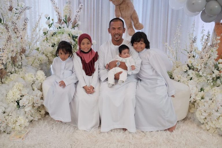 Kekok Bahasakan Diri ‘Ibu’, Rupanya Adik Ipar Sarah Jadi Ibu Susuan Baby Ayash – Kisah Dunia