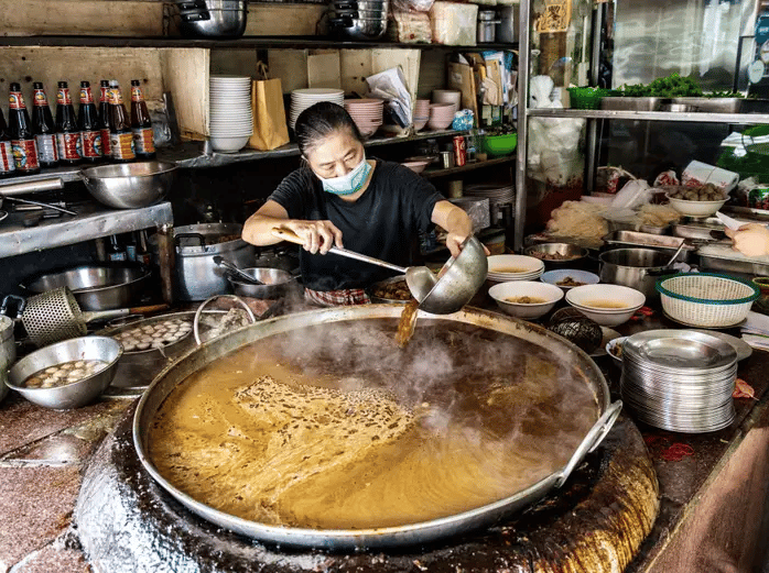 45 Tahun Recycle Guna Baki Kuah Sama, Ini Rahsia Pelaris Kedai Makan ...